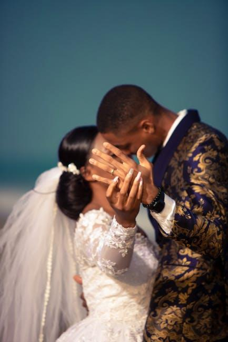 The Symbolism of a Black Wedding Ring on Men: Explained - Animascorp